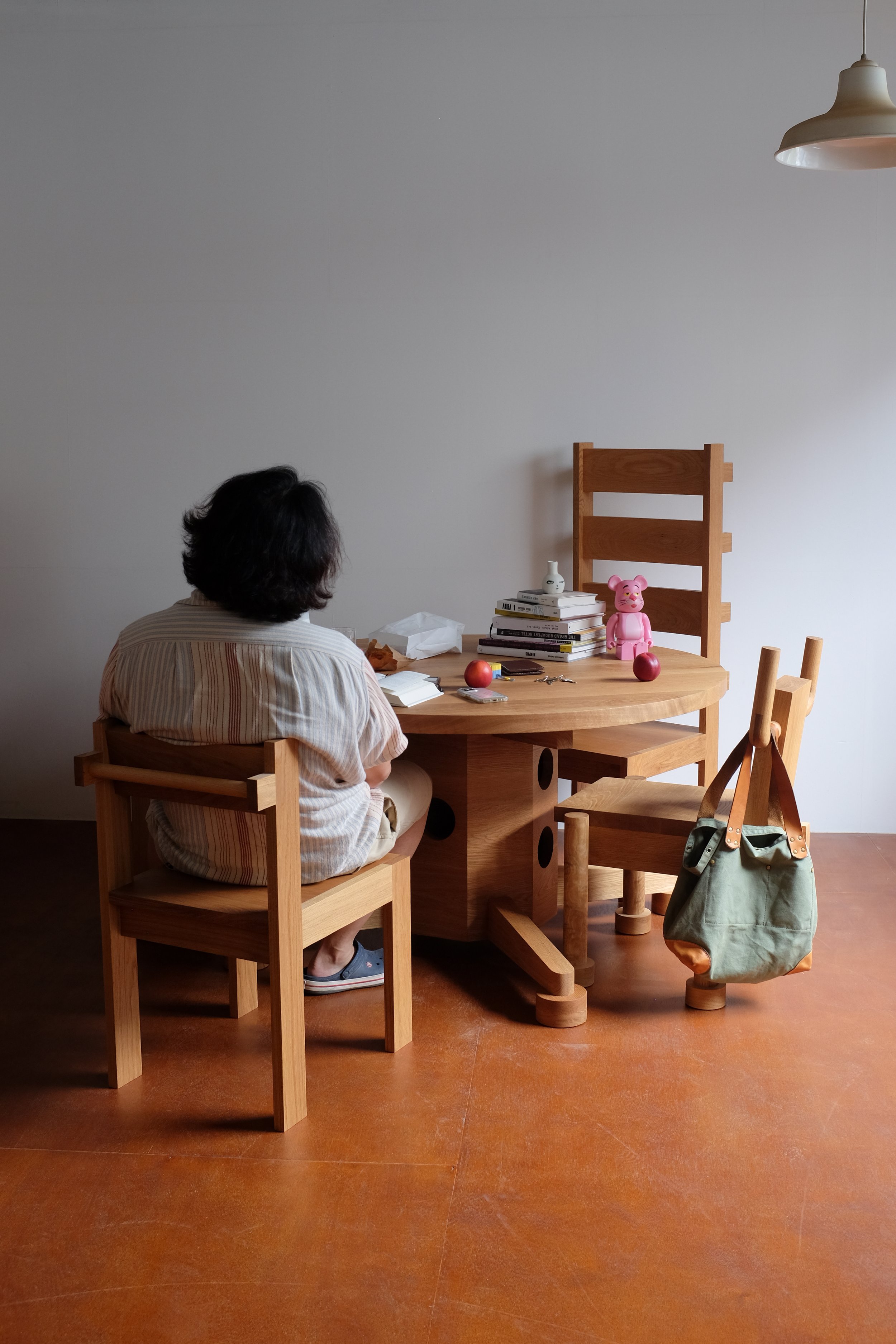 ⑱ Round Table — 은하기획 / EUNHA PROJECT