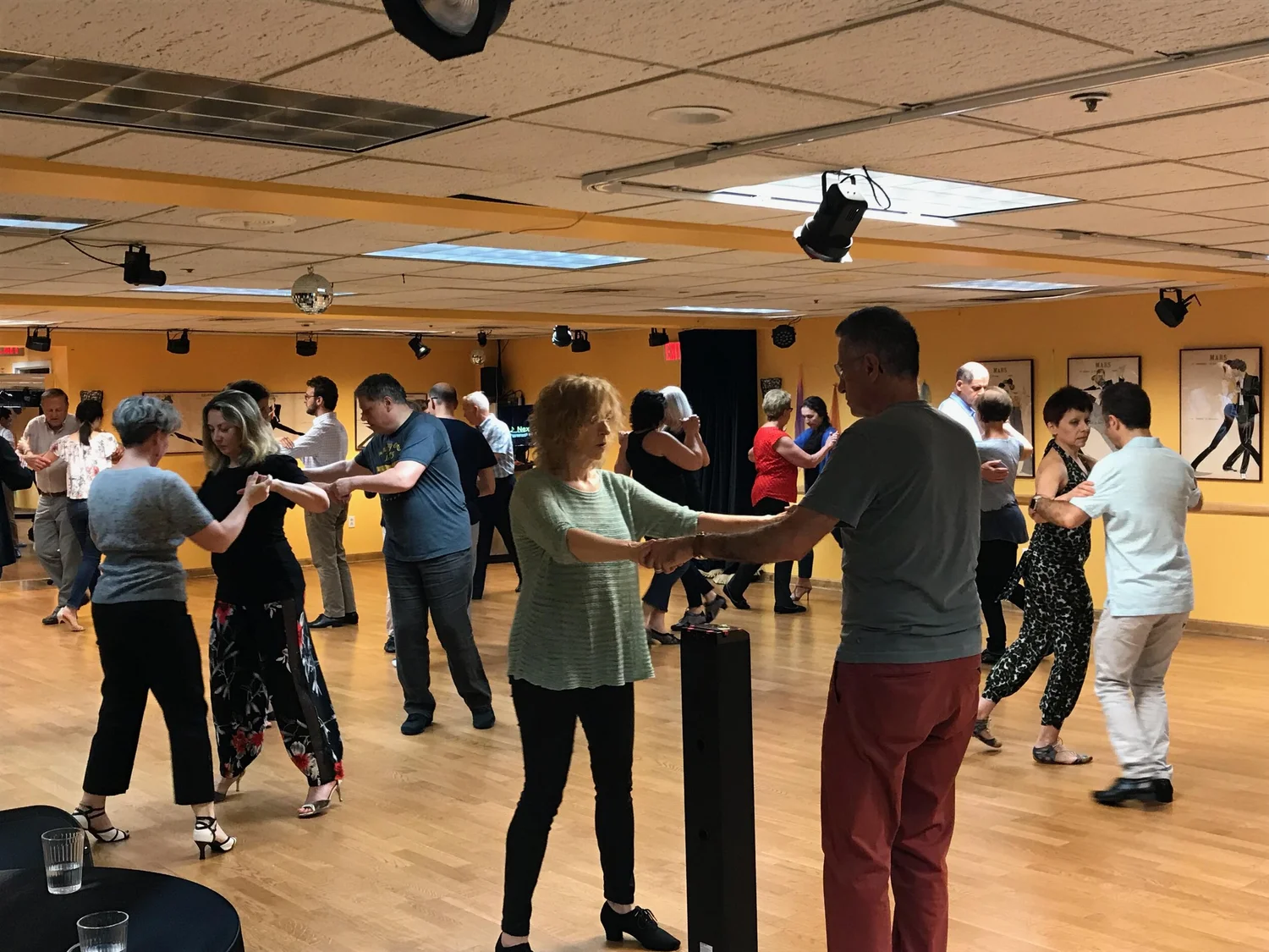 Is Argentine Tango an Addiction? Tango Addicts would say so! — Ultimate ...