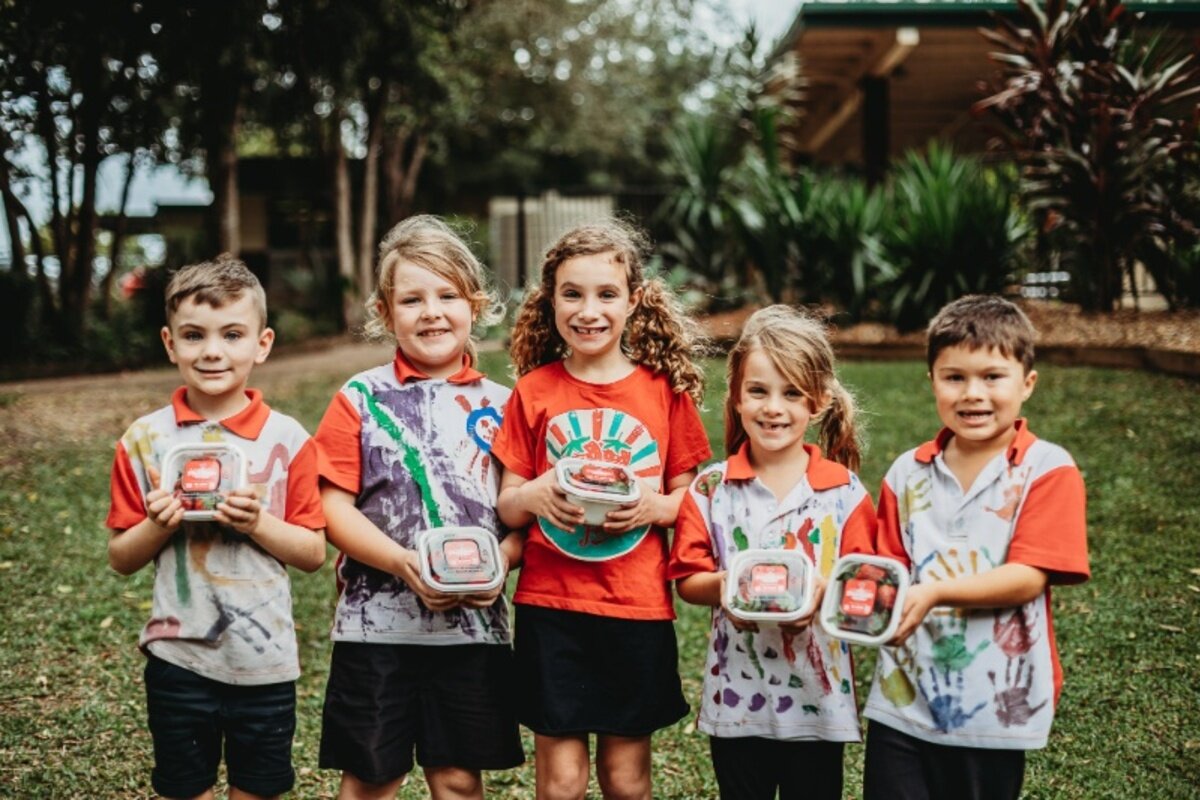 Strawbfest spirit lives on — The Sunshine Valley Gazette