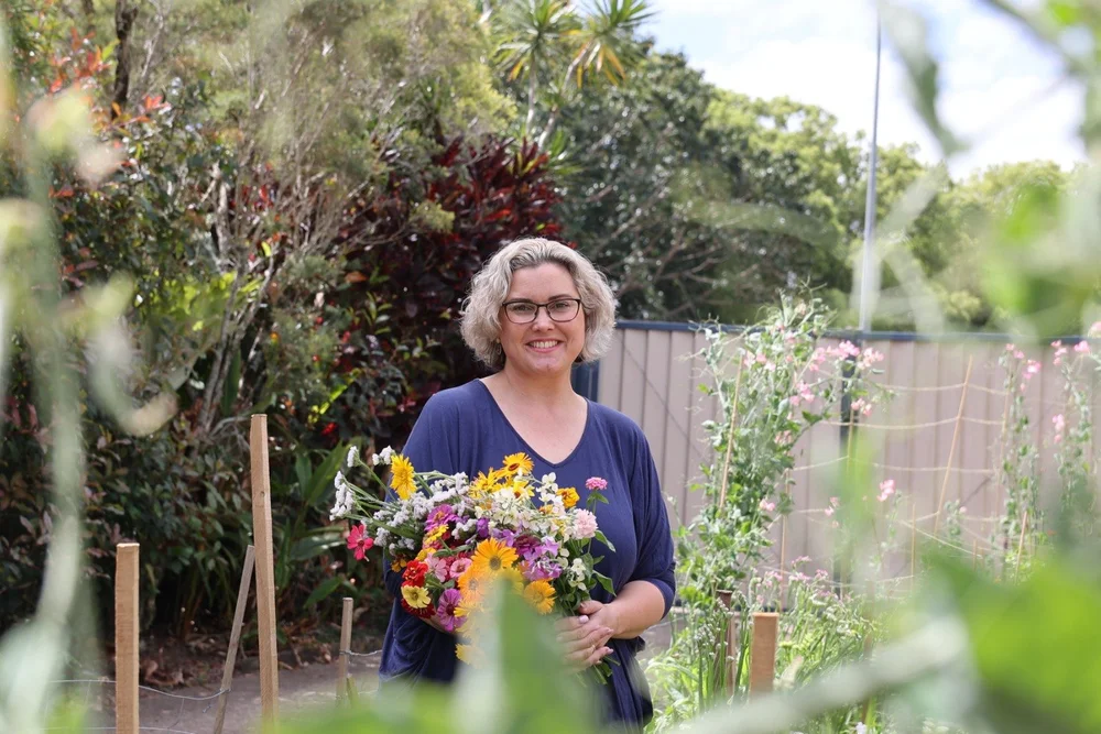 Floral hobby blossoms into a giving initiative — The Sunshine Valley ...
