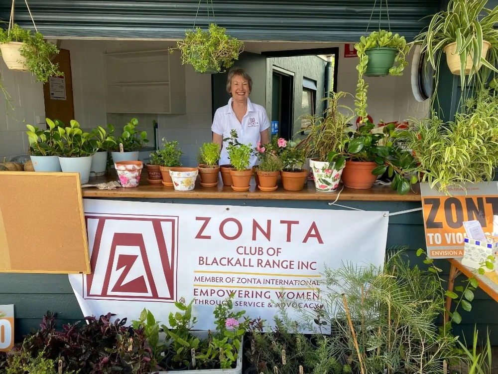 Zonta propagates plants for sale, for charity — The Sunshine Valley Gazette
