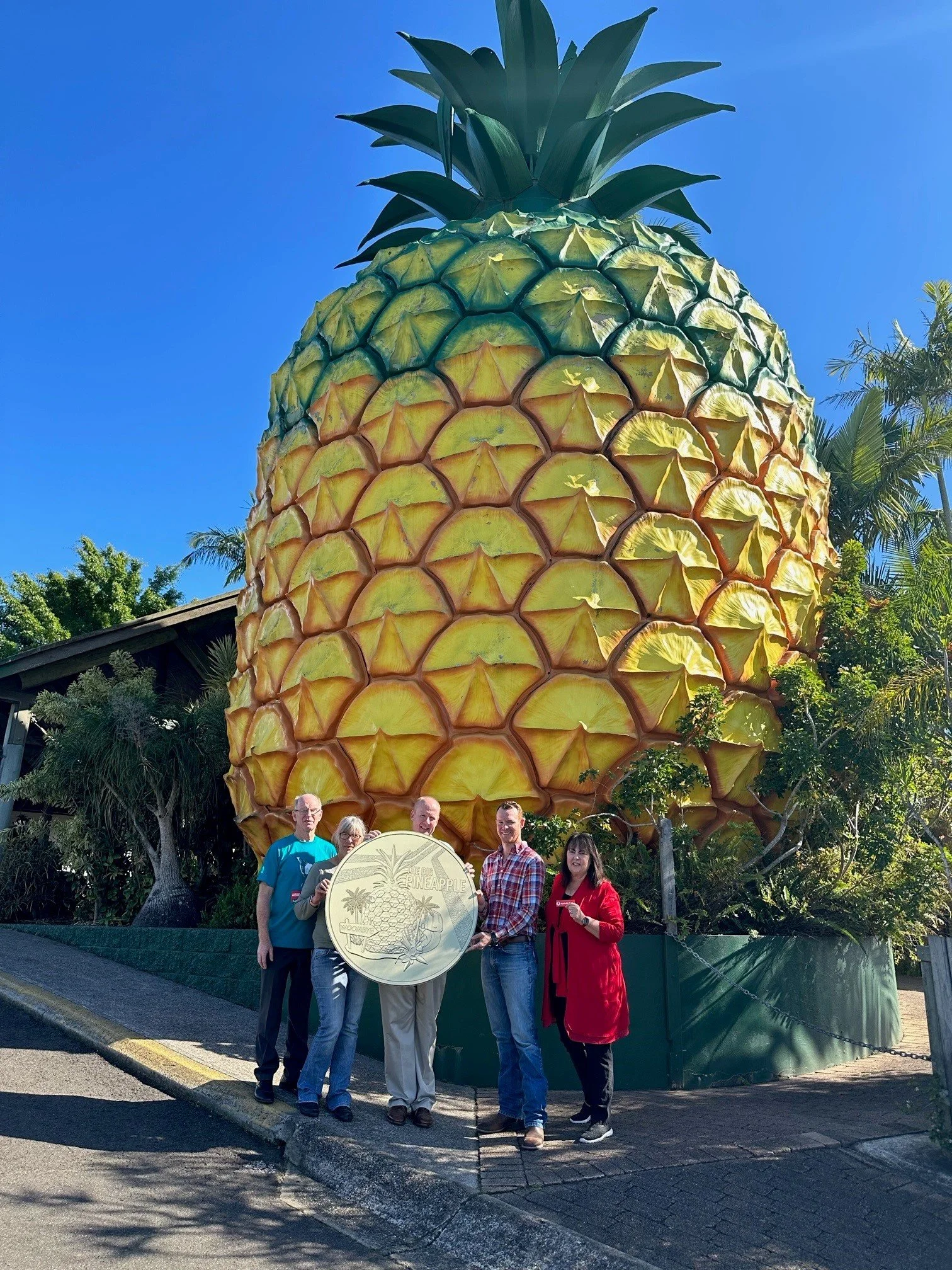 Iconic Big Pineapple featured on new $1 coin collection — The Sunshine Valley Gazette