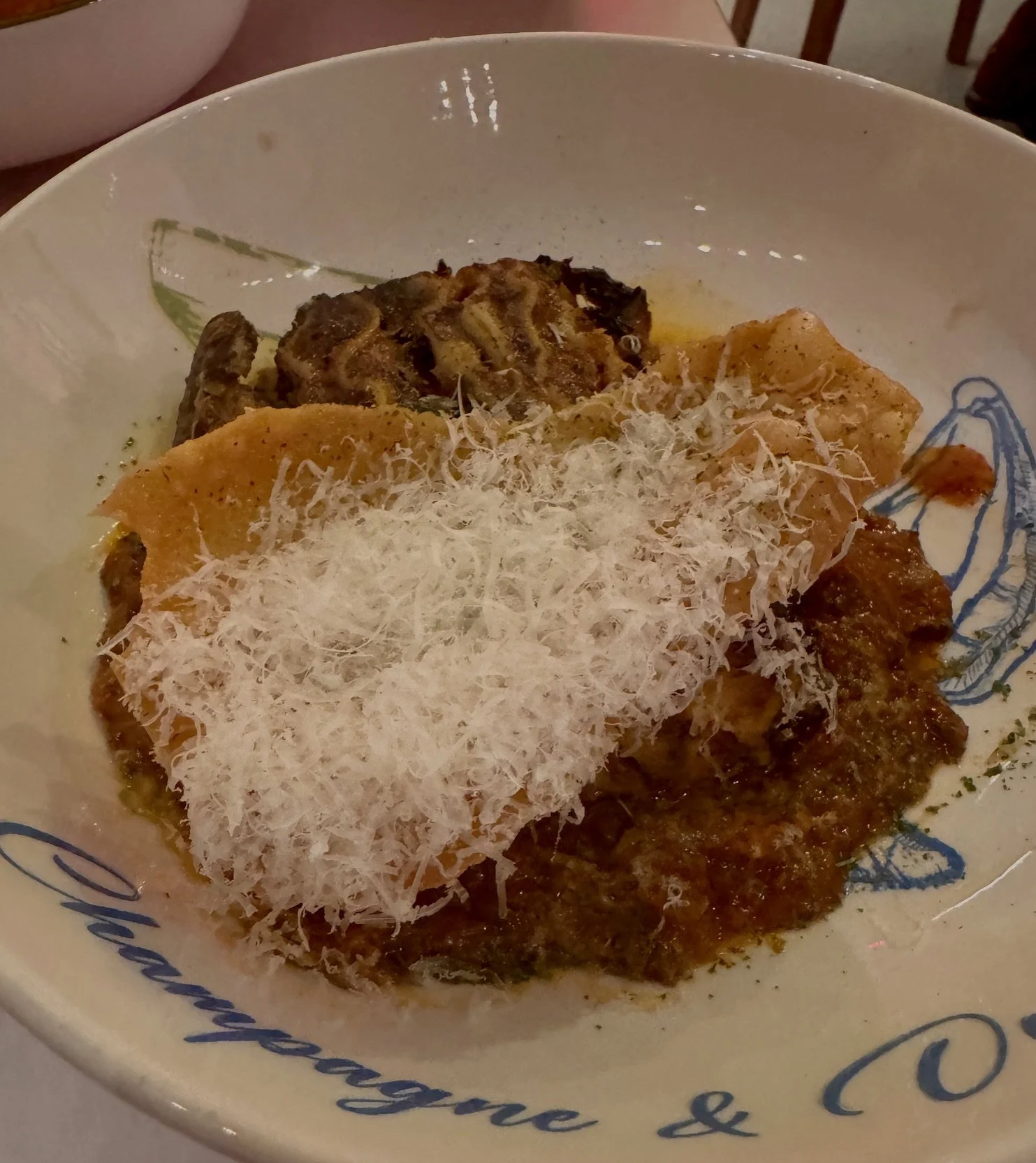 Vieni — SNEAKY DINER