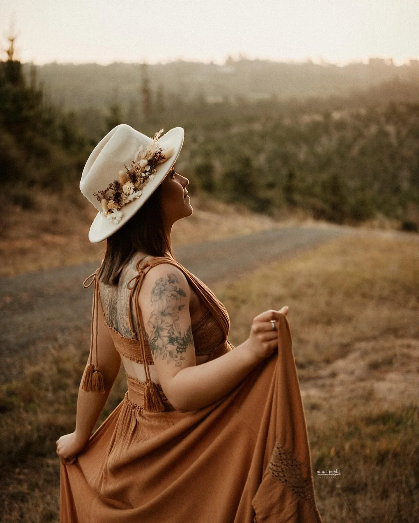 Those beautiful Autumn sunsets in Macedon Ranges | Emma Pender ...