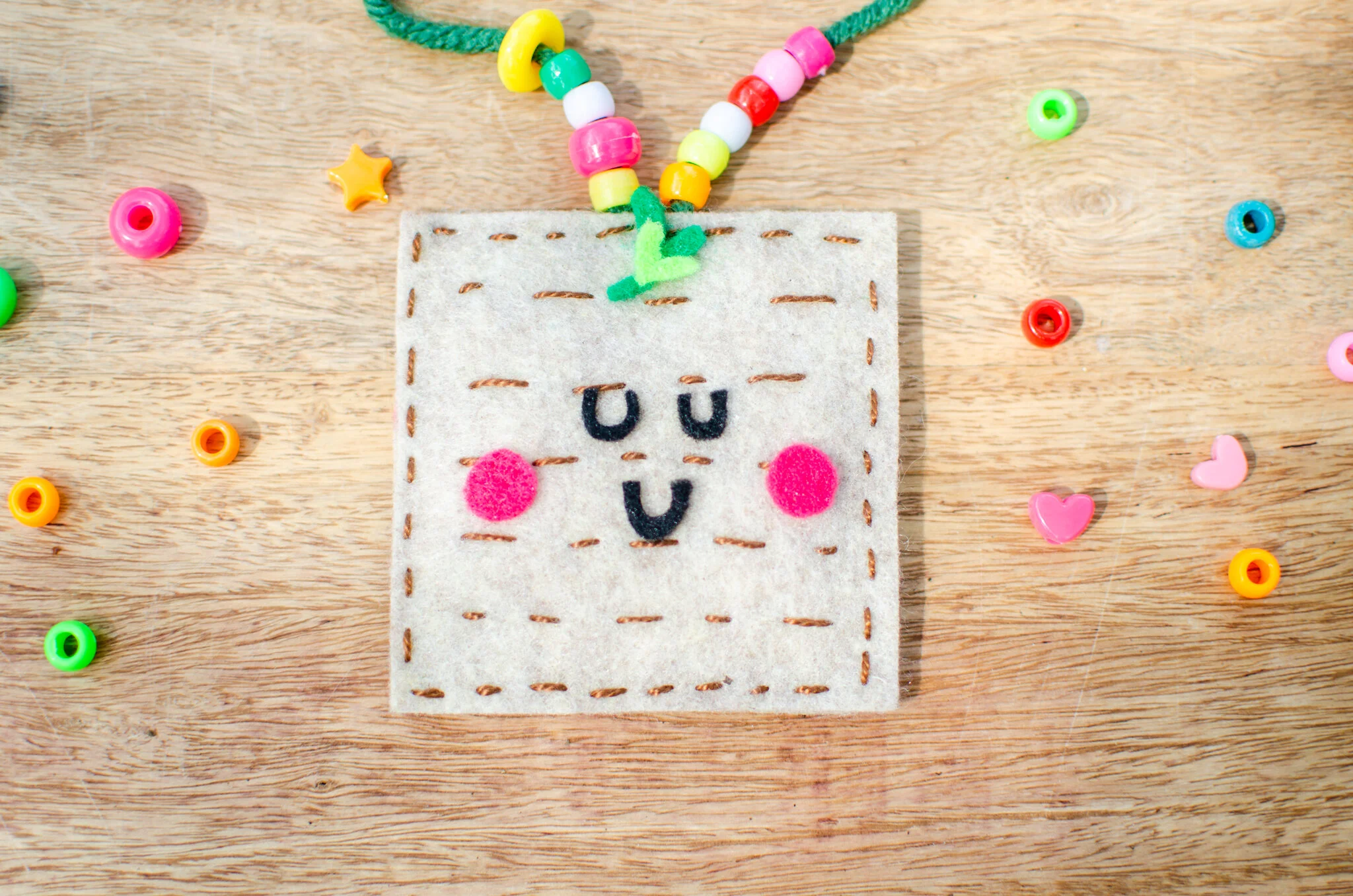 DIY: Puffy matzah necklace — Our Happy Tribe