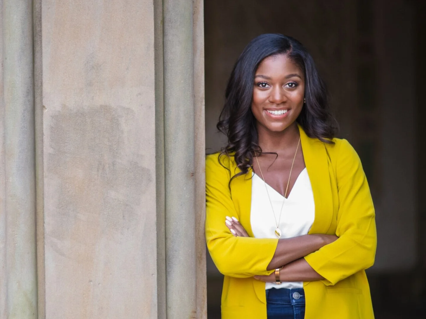 Domonique Worship | About — Domonique Worship | Coaching & Consulting