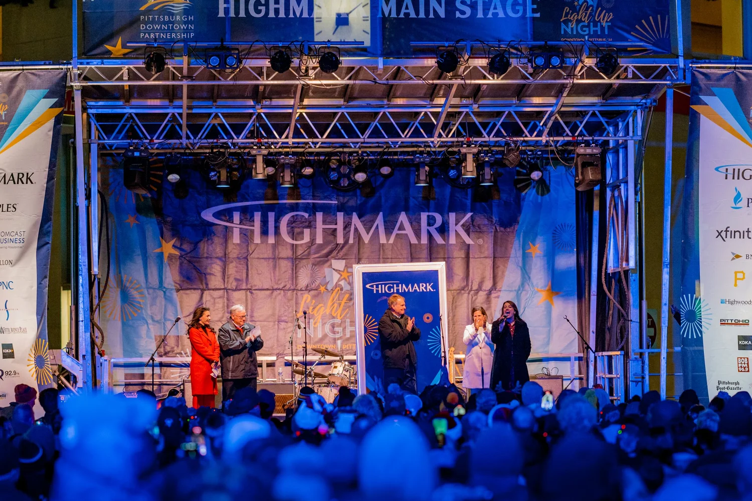Highmark Light Up Night® — Downtown Pittsburgh for the Holidays