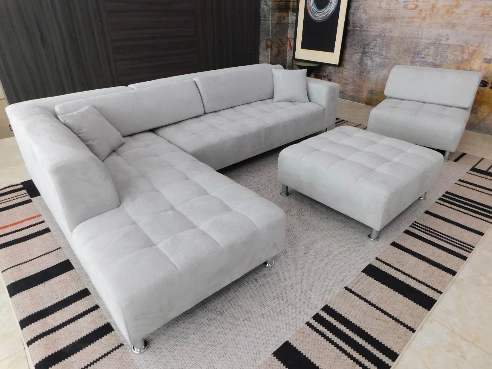 In-Stock Sofa Sets — Stendmar