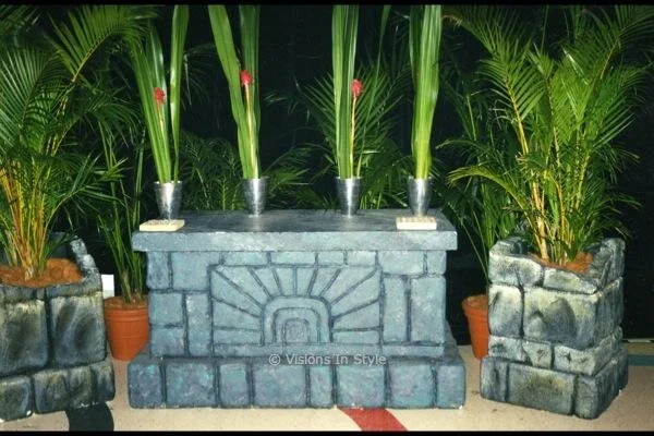 Aztec Sacrifice Table