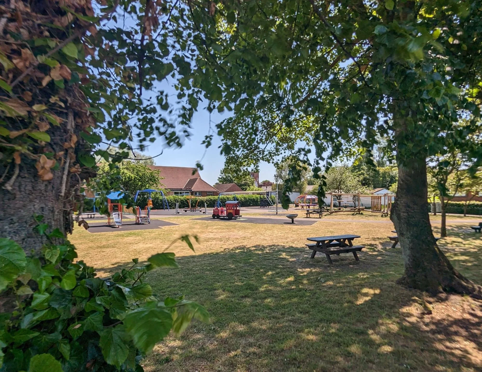 Elloughton cum Brough Town Council