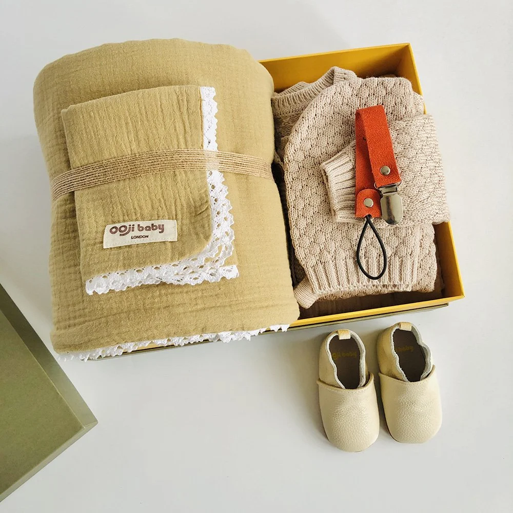 Send A Gift To Celebrate A New Baby Arrival — New Baby Gift Sets ...