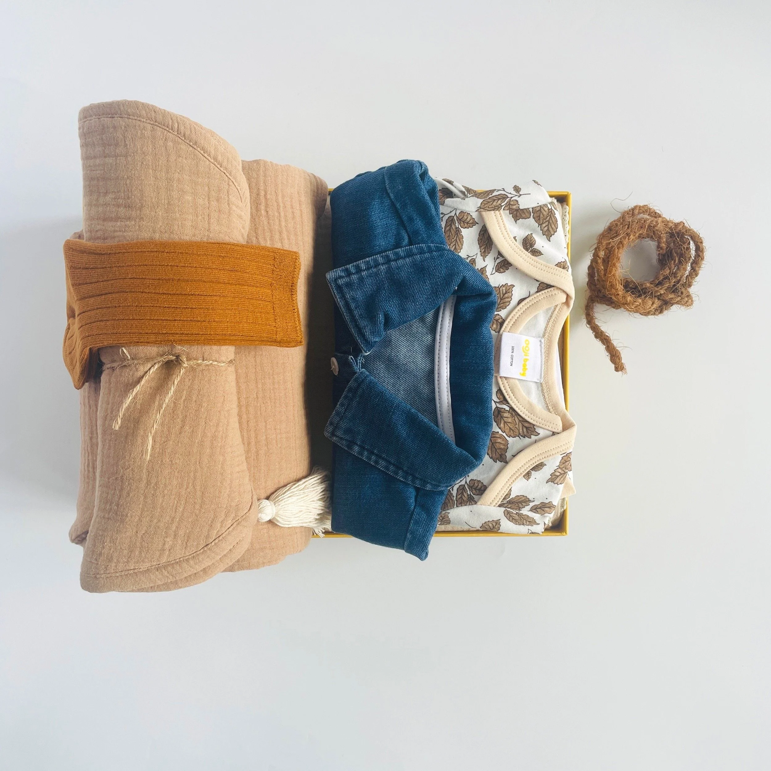 Send A Gift To Celebrate A New Baby Arrival — New Baby Gift Sets ...