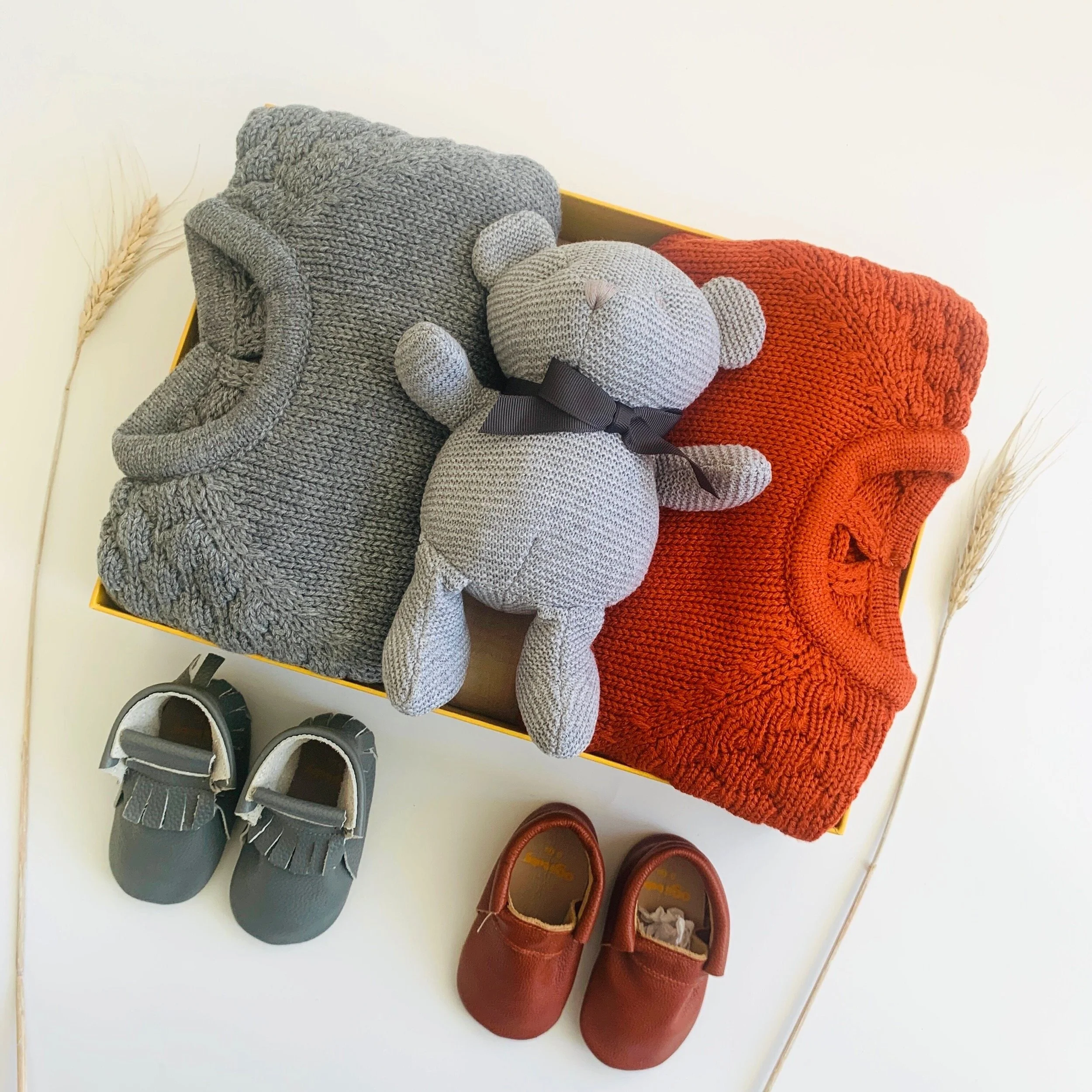 Modern New Baby Gift Hampers | Luxury Baby Gift Sets | OOji baby | UK