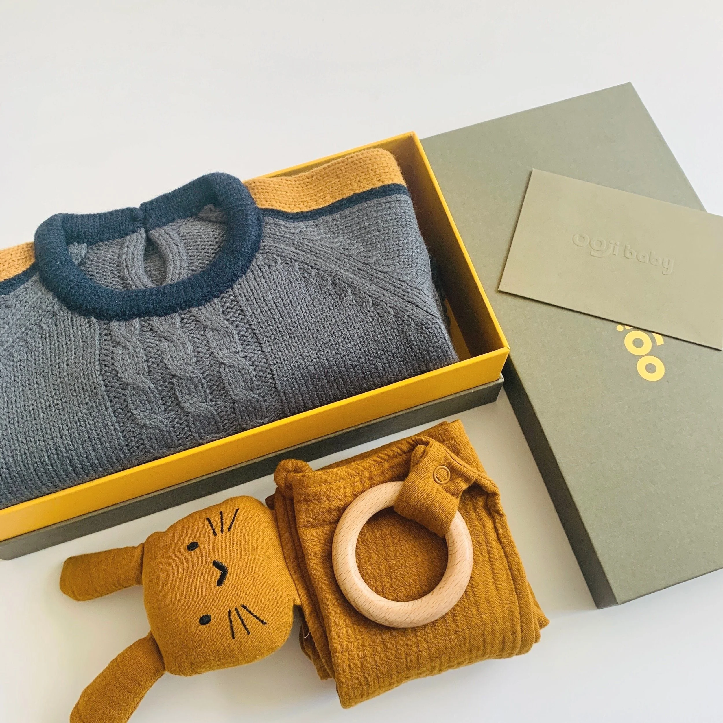 Modern New Baby Gift Hampers | Luxury Baby Gift Sets | OOji baby | UK