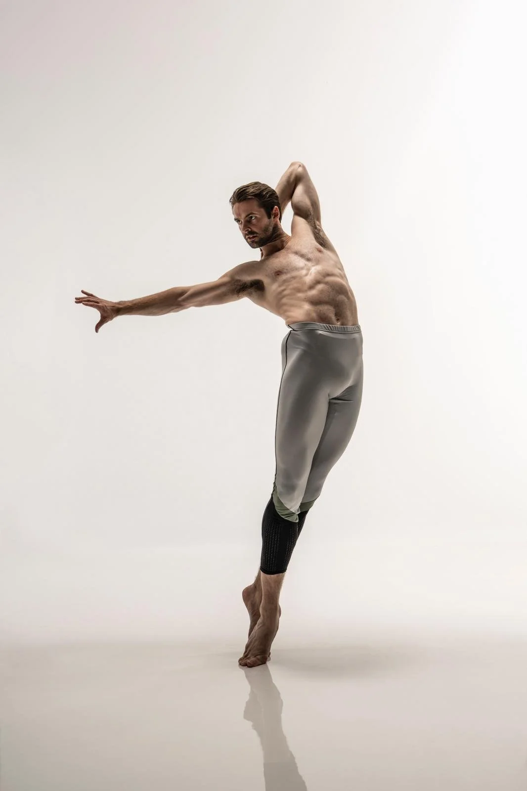 LACHLAN MONAGHAN - BIRMINGHAM ROYAL BALLET. — CREATIVE NOWHERE LAND