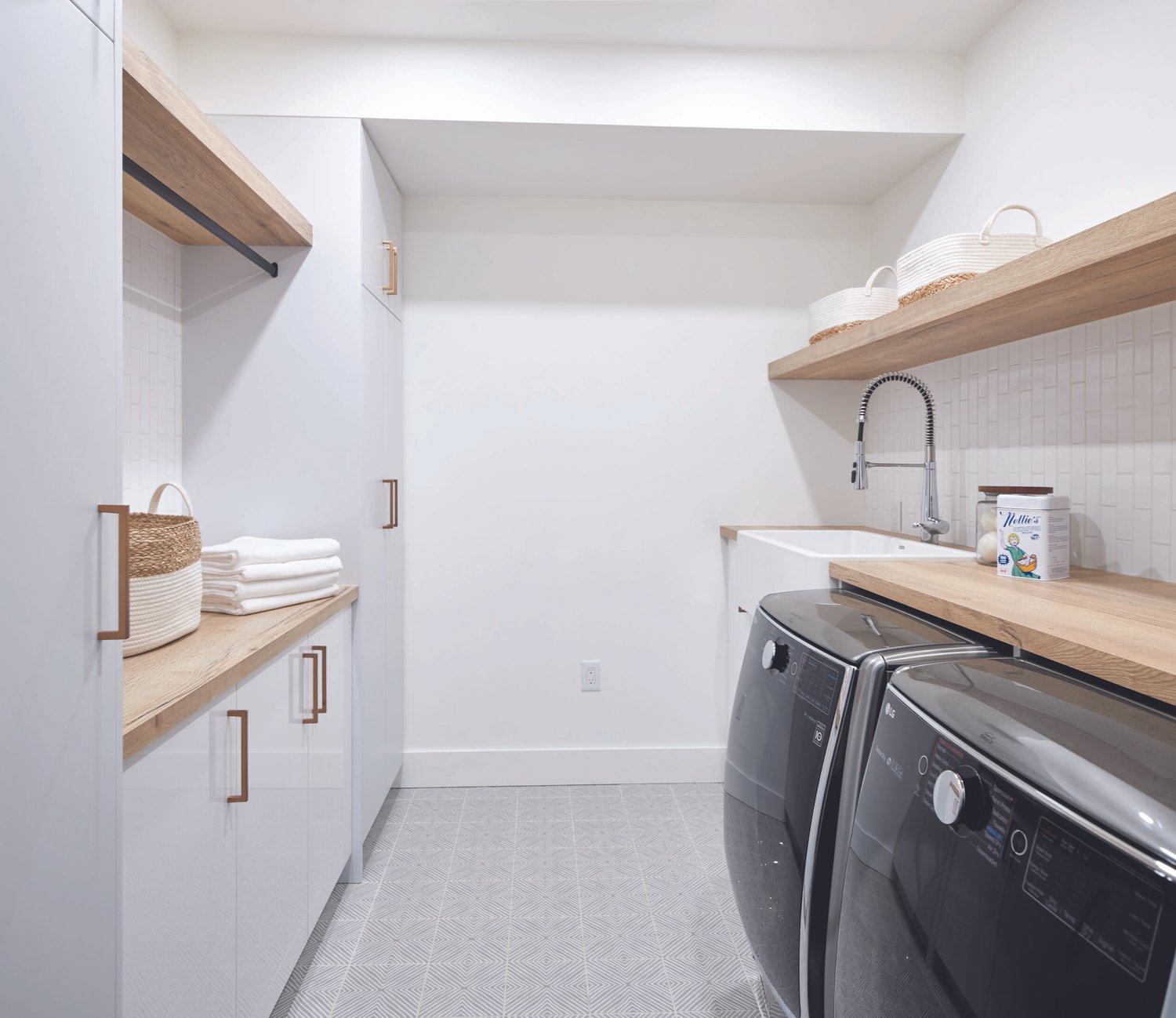 Modern Rustic — OUR HOMES Magazine – Celebrating Life at Home