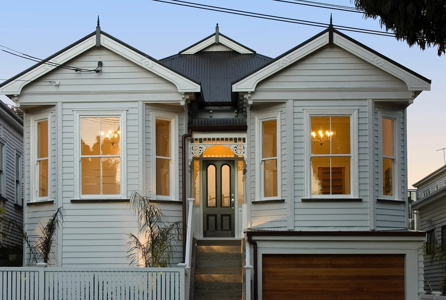 Villa Entrance Doors NZ — Custom Timber & NZS 4211 Certified | Dando ...