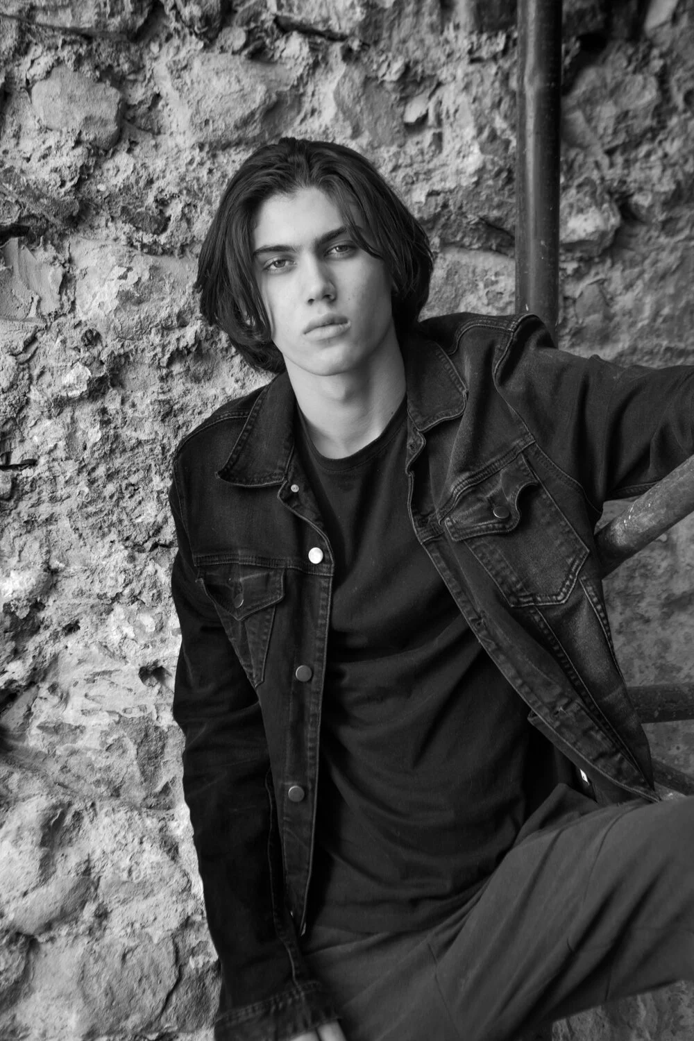 This is what Jazz Rodger (Elliot's little brother) is doing now ...