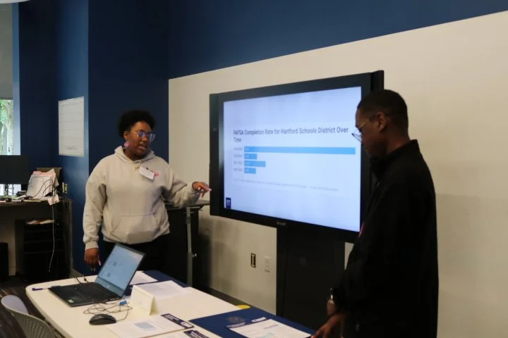 Hartford Youth Data Fellows Lead Spring 2023 Data Walk — CTData