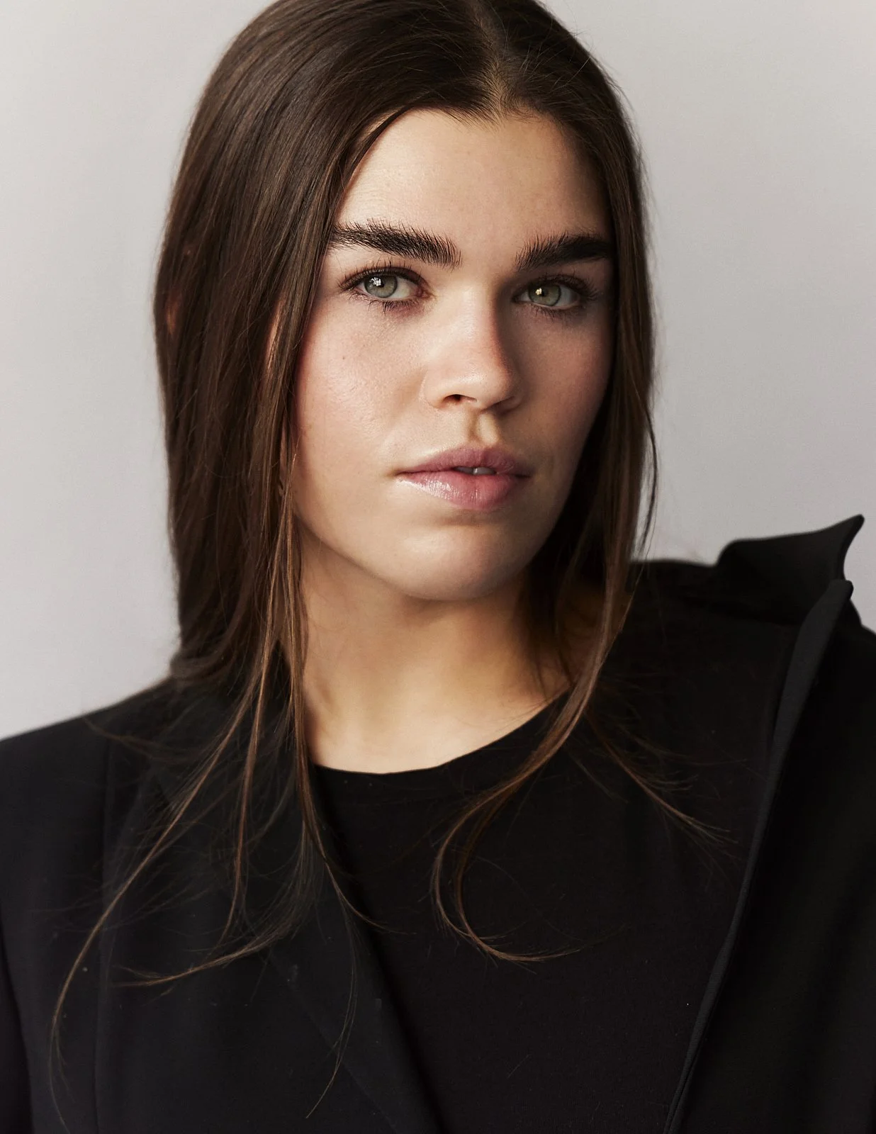 LIZ REYES — Model Nexus