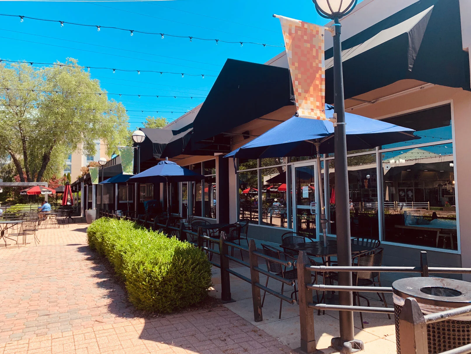 Innsbrook — Taziki's Cafe