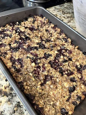 Blueberry White Chocolate Oatmeal Bake — Fit Foodie Joy's Favs