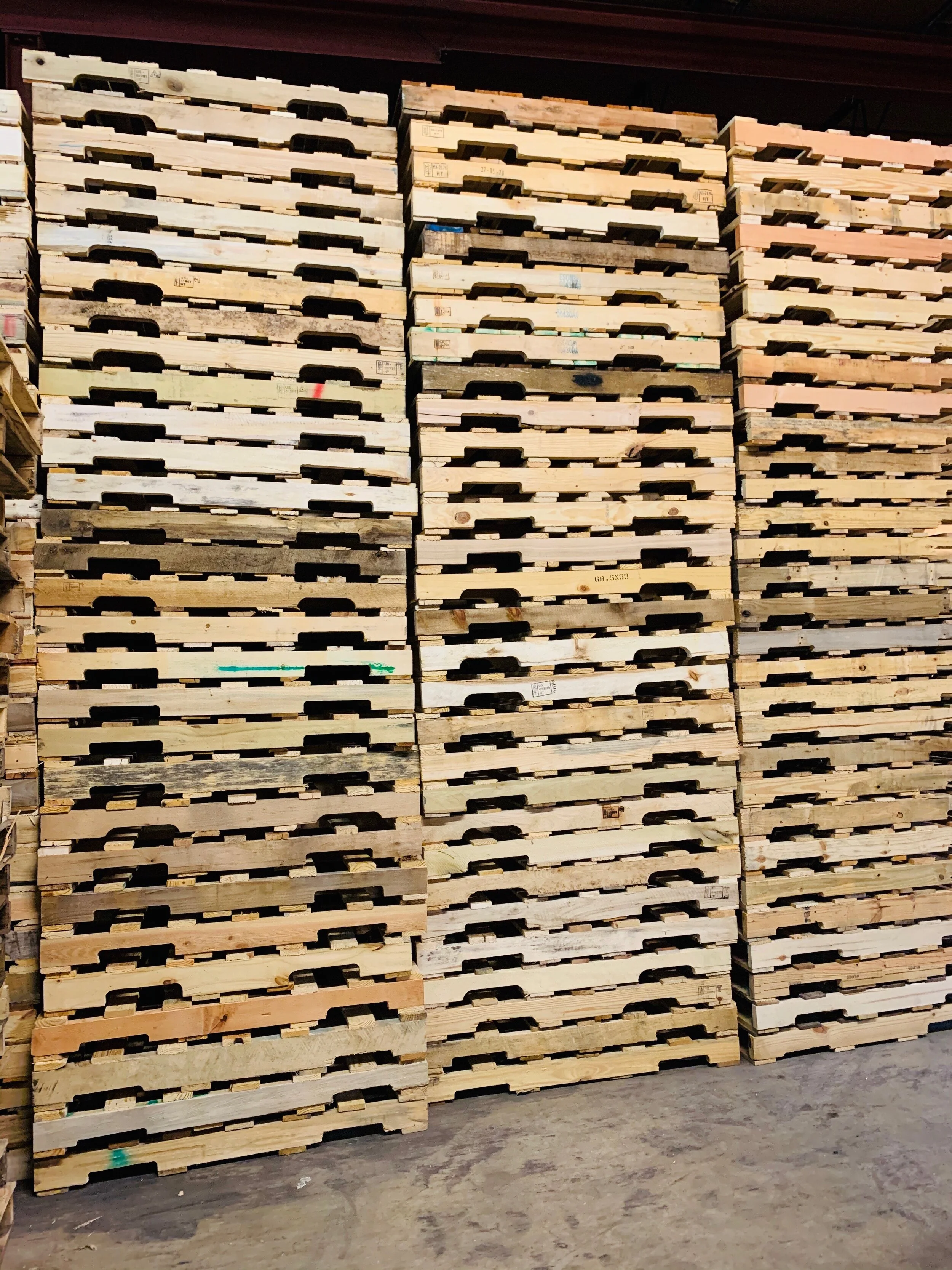 Universal Pallets