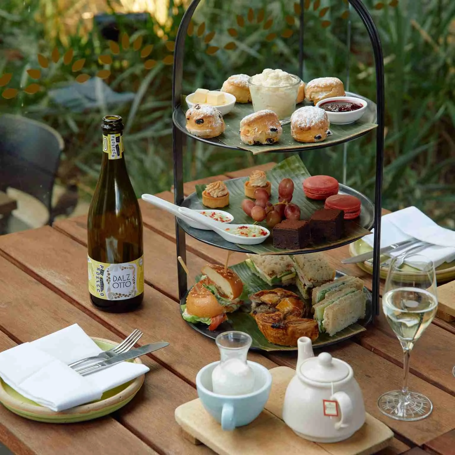 Botanical Gardens Devonshire Tea | Fasci Garden