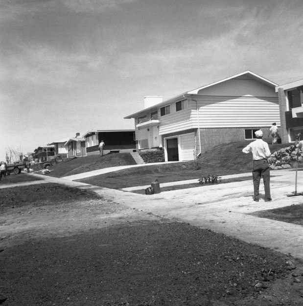 Modern Architecture: Residential Homes in Calgary — Heritage Calgary