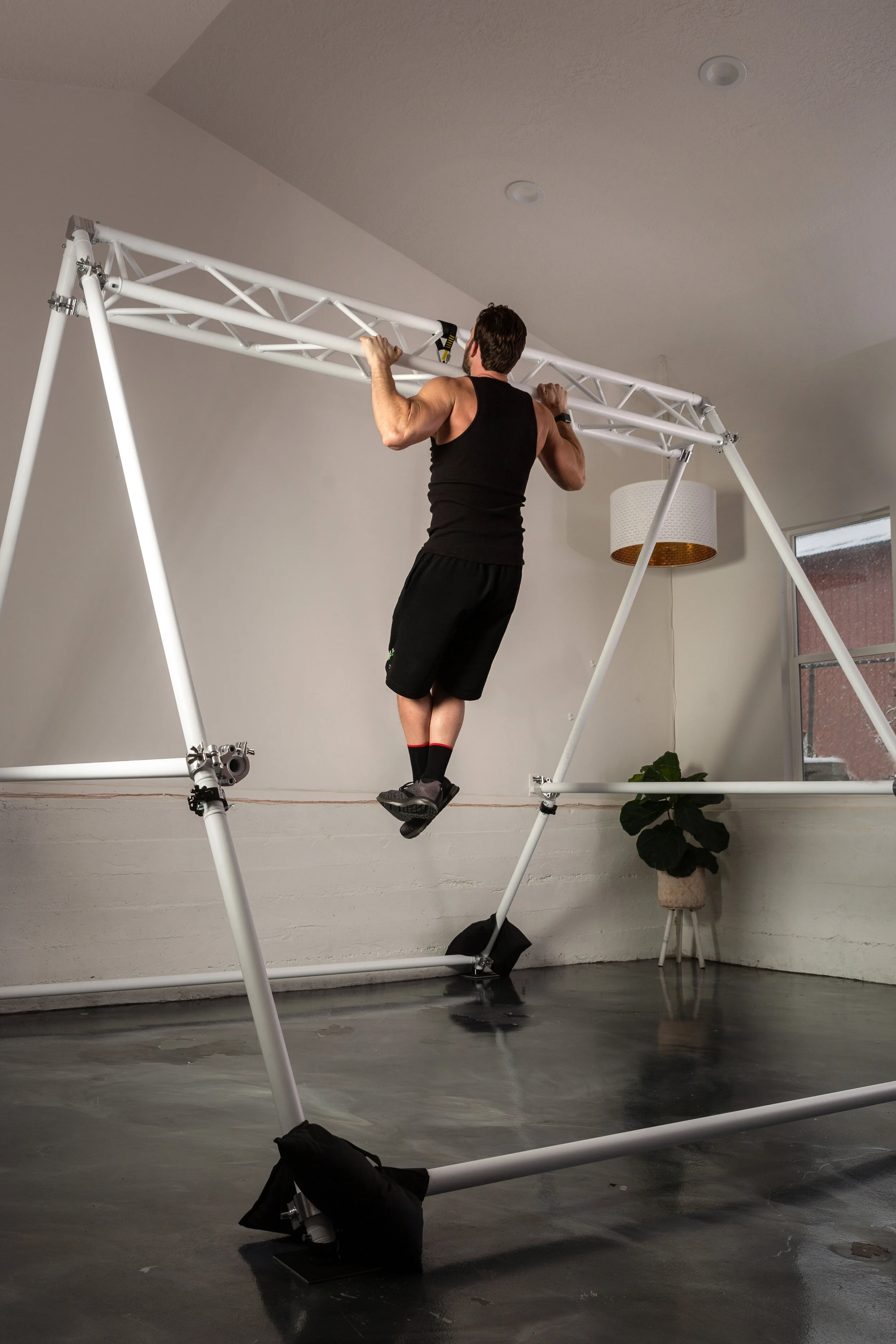 The Most Versatile Portable Aerial Dance & Fitness Rig! — Vertical Art ...