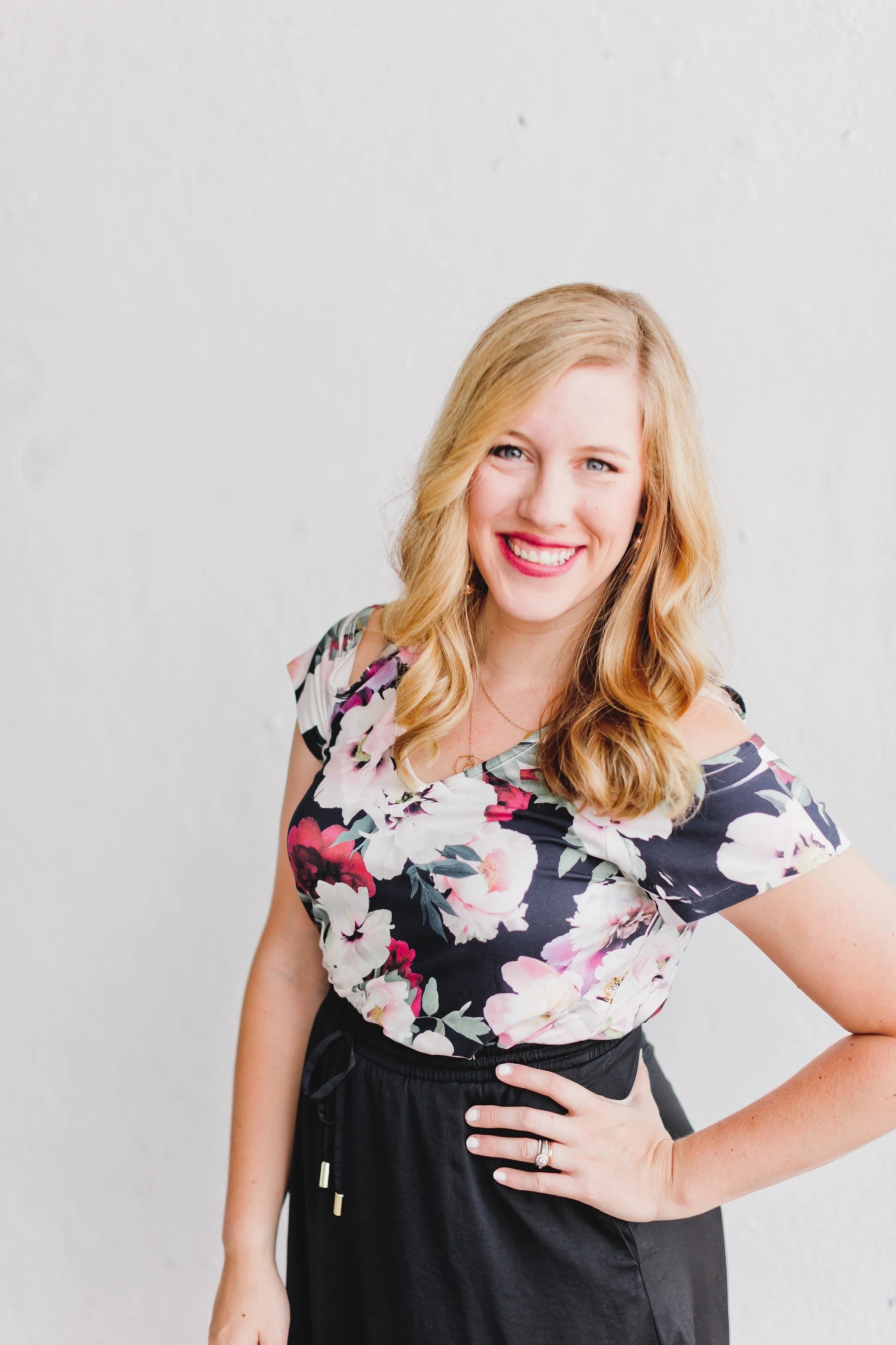 How to Photograph Your Baby (& Why it's Important) When a Professional ...