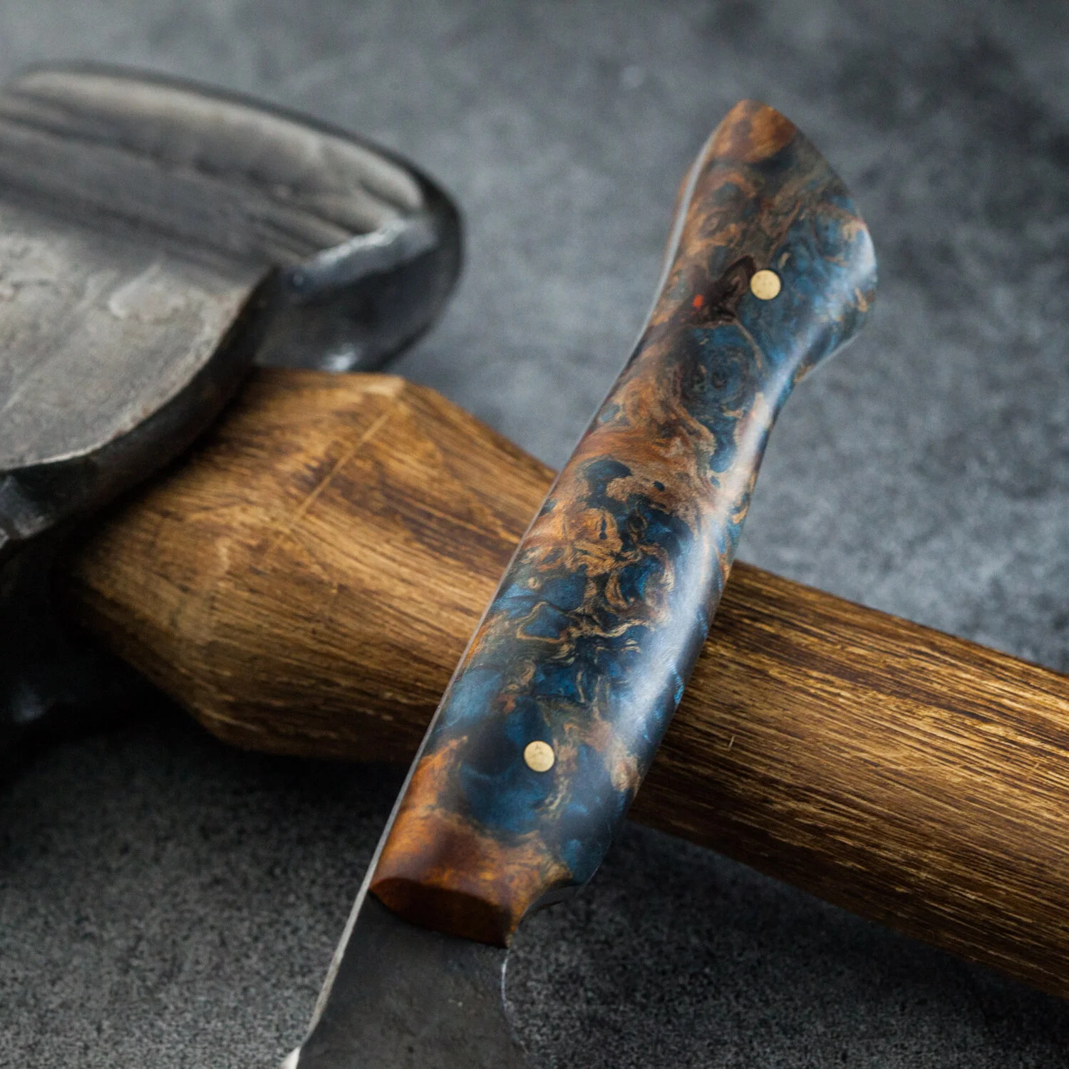 SHOP KNIVES — RED TAIL KNIFE