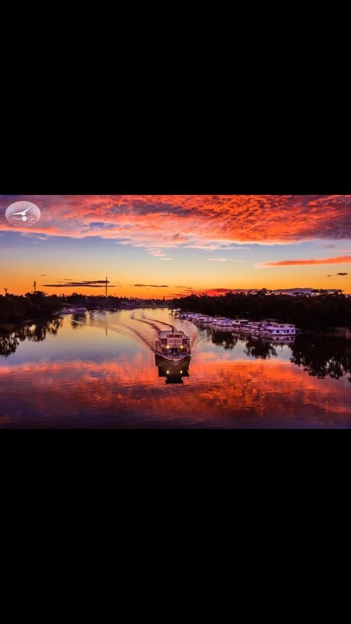 Hawkeye Photography - Aaron Hawkins, Photographic Artist