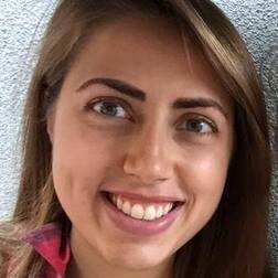 Meet Amanda — Live By The Shelf