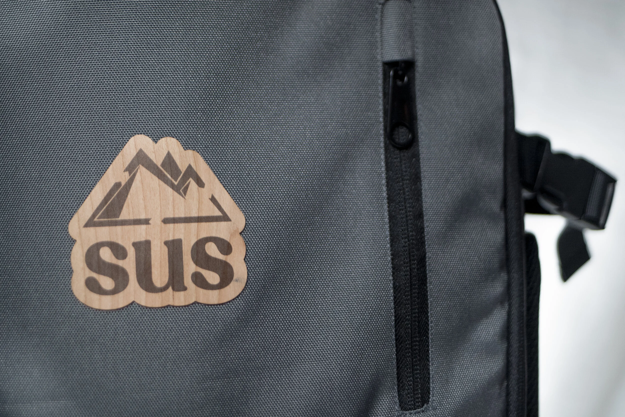 35 Bottle Travel Backpack — SUS