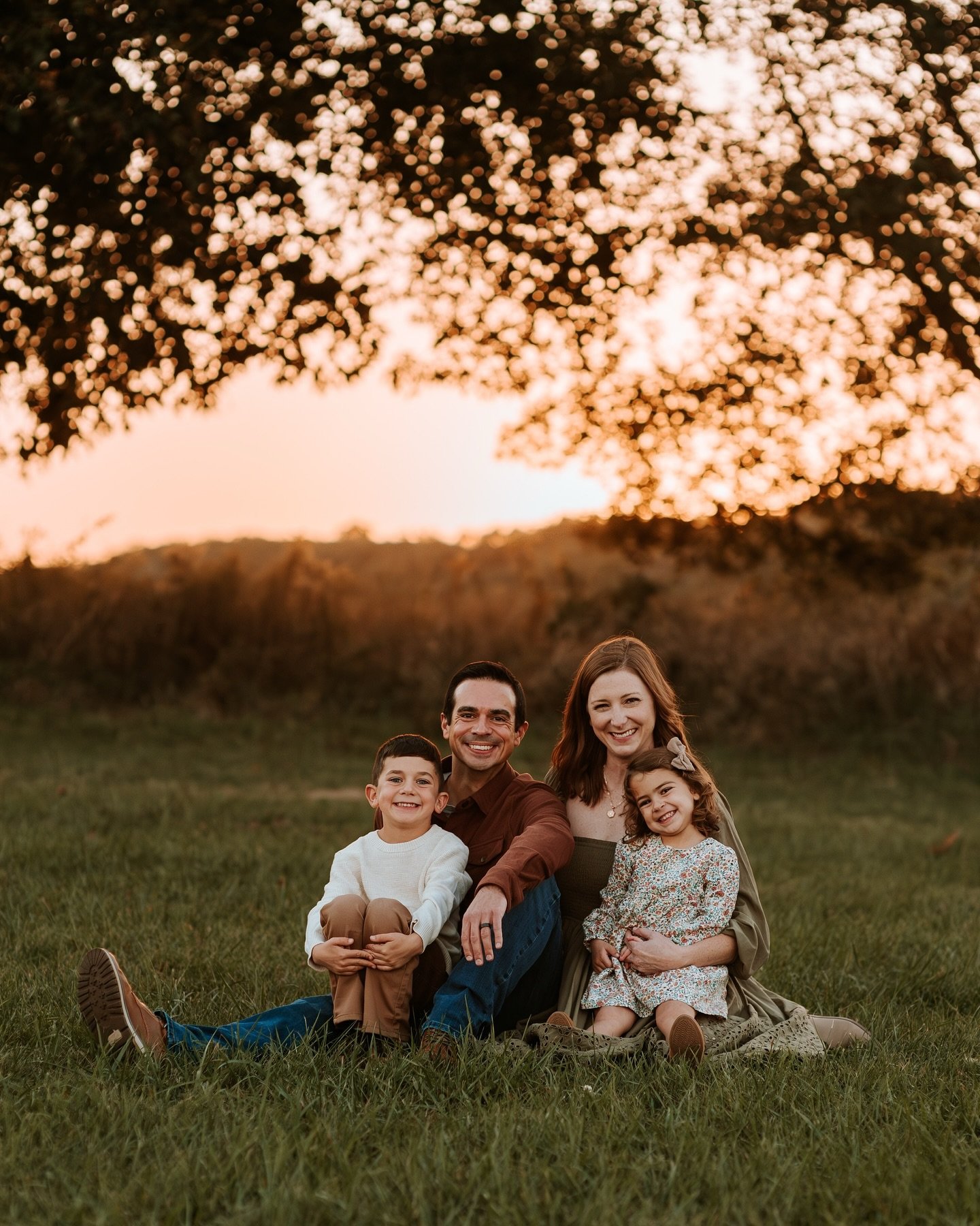 About — KATIE EMANUELSON PHOTOGRAPHY