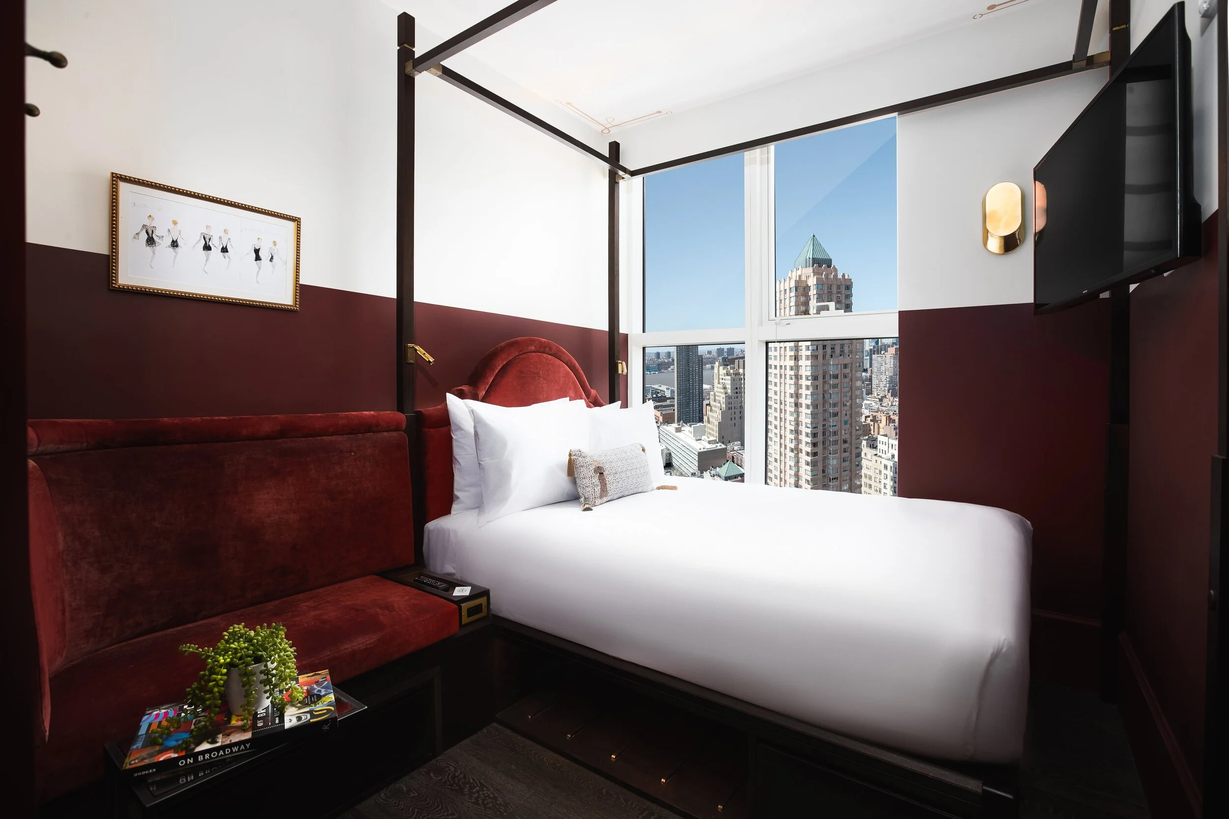 Staycation in NYC Guide: 9 Best Luxury Hotels to Book for a Getaway ...