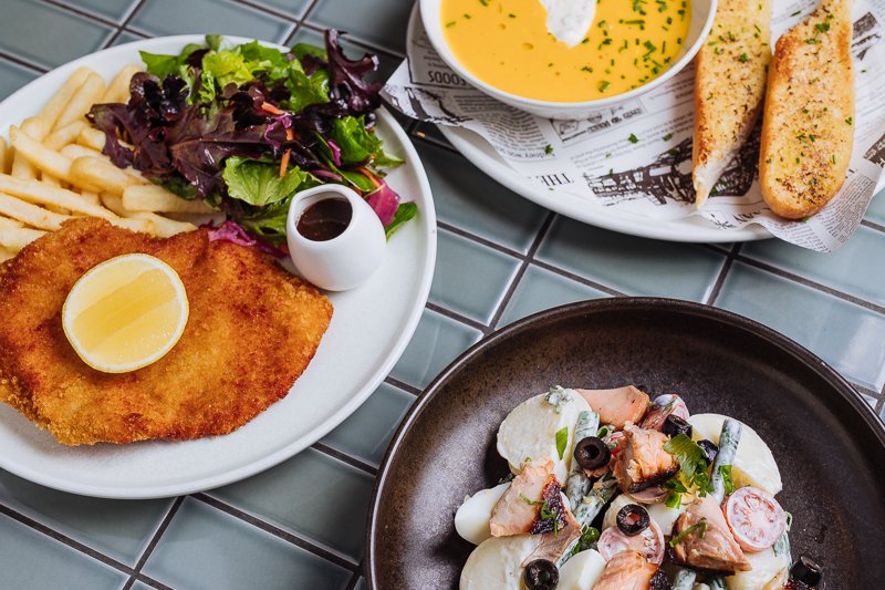 Menu 1 — Royal Saxon