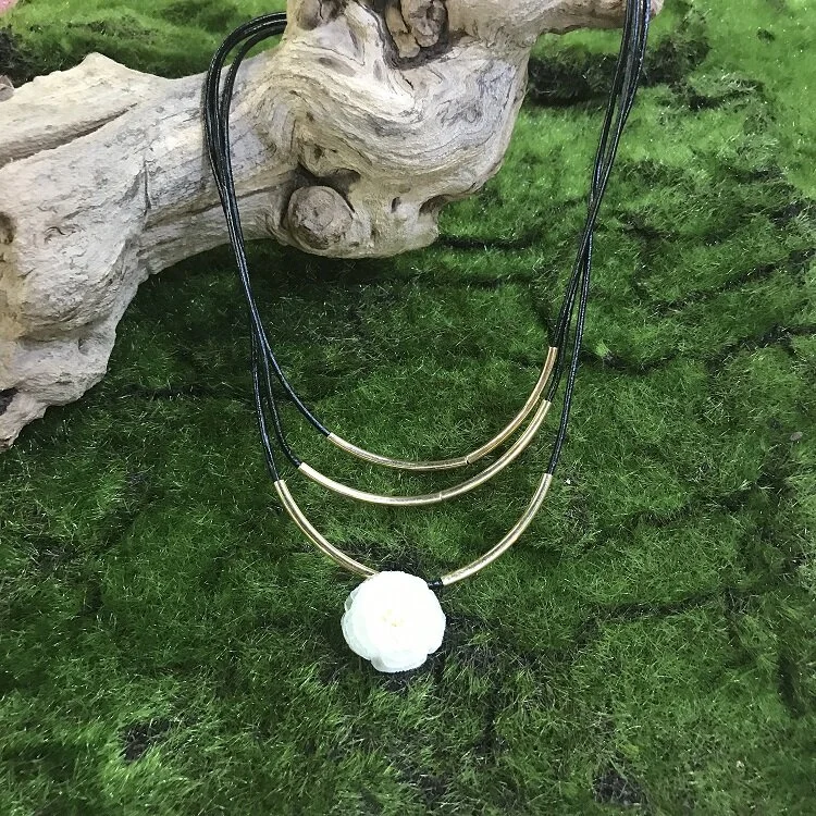 Handmade Fish Scale Pearl Necklace — TERRA AMAZONIA