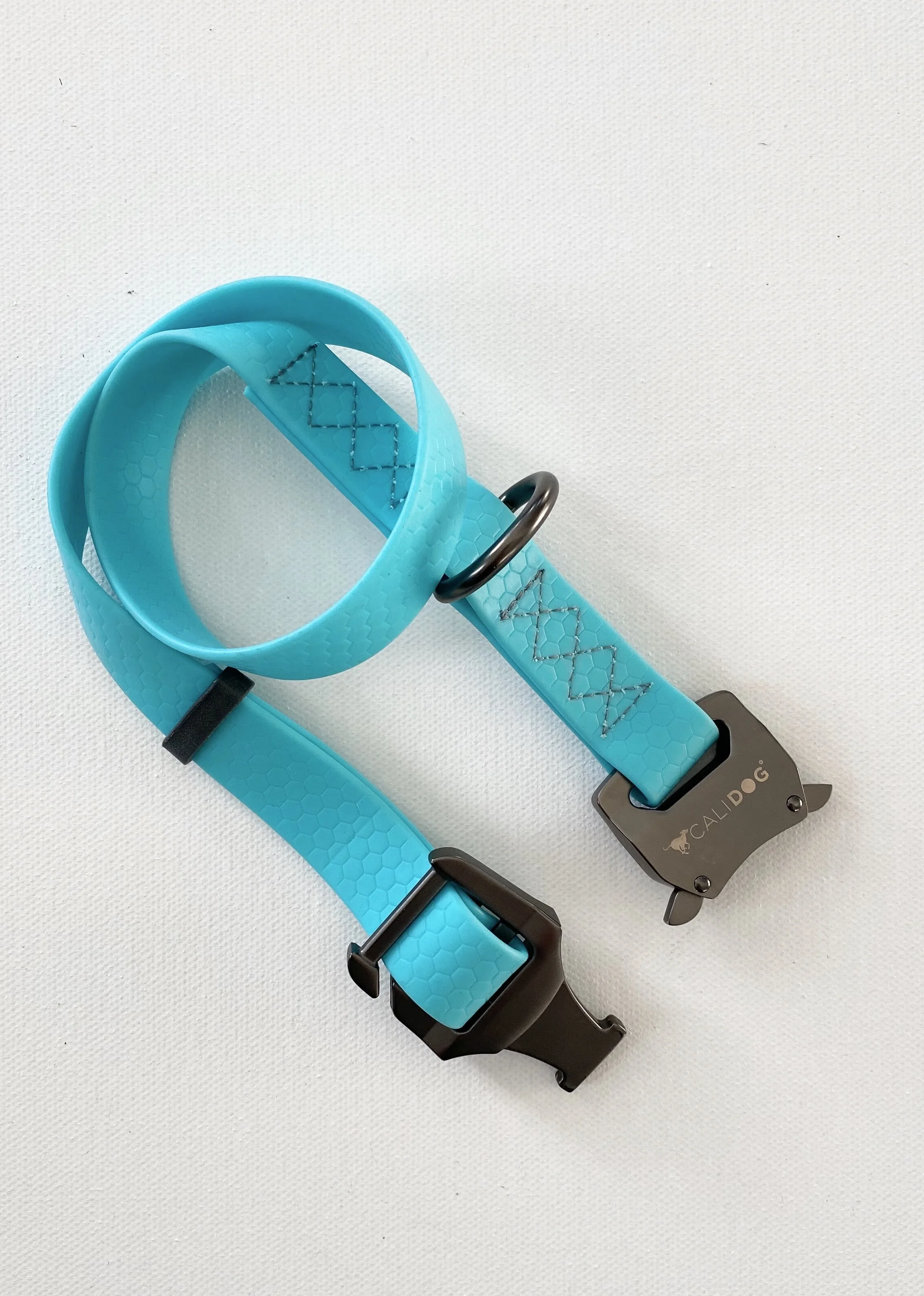 Waterproof Blue Dog Collar - CALIDOG — CALIDOG