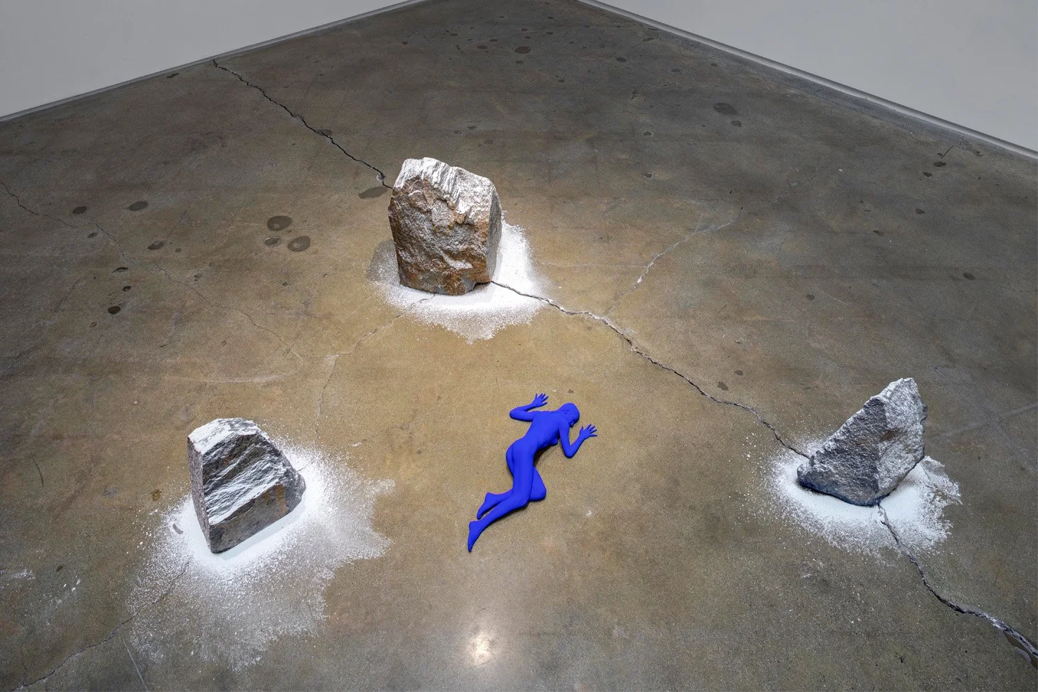 Artist Lita Albuquerque — The Artist Profile Archive