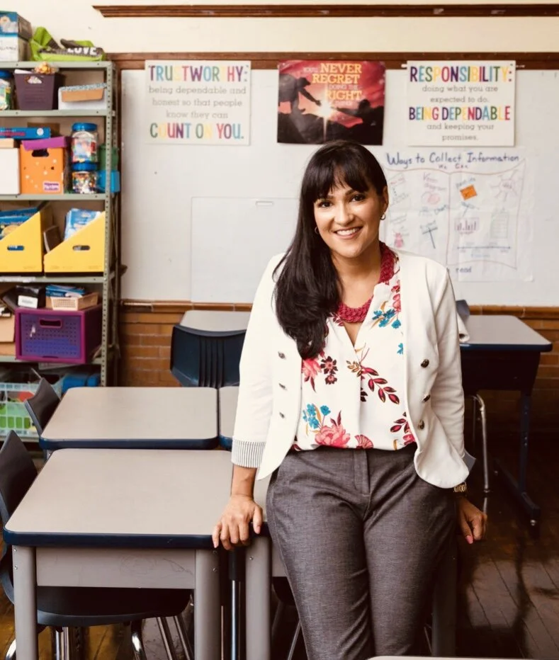 Dr. Laura M. Luna | Clinical & School Psychologist