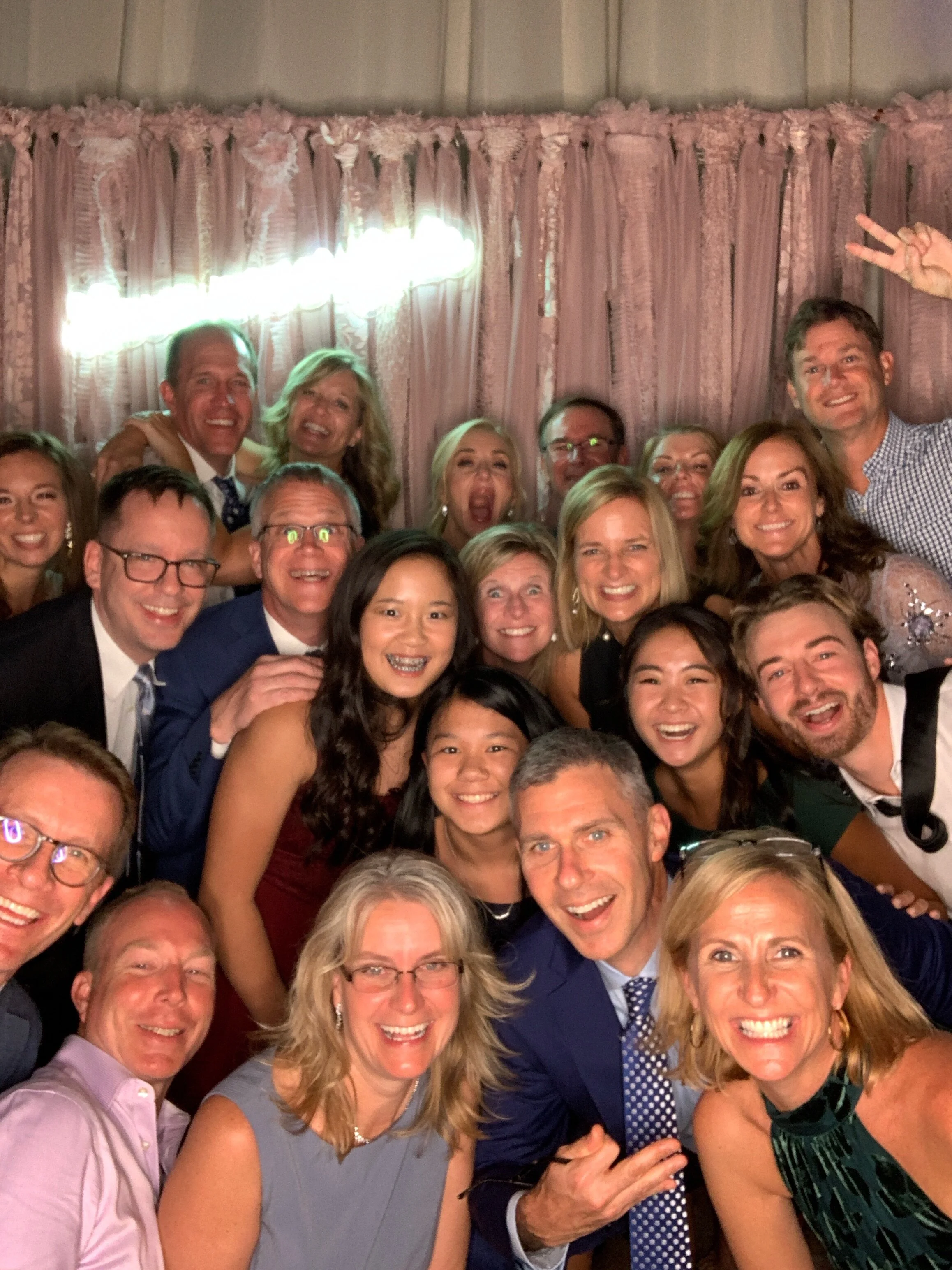 Contact — Jewel Booth