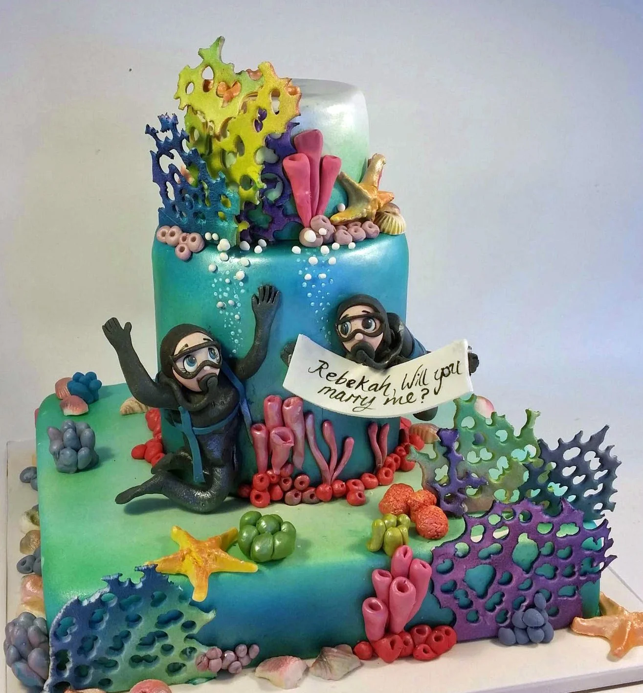 Custom-made Cakes that are Utterly Unique! — Creative Cake Art