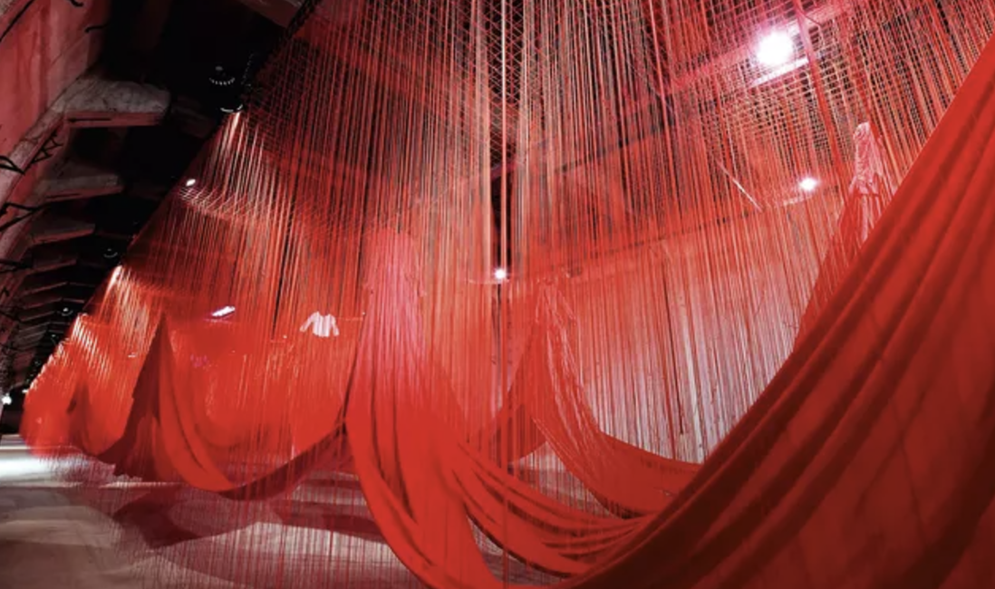 Le Figaro : Chiharu Shiota: entre l’intime et le monumental, l’art du ...