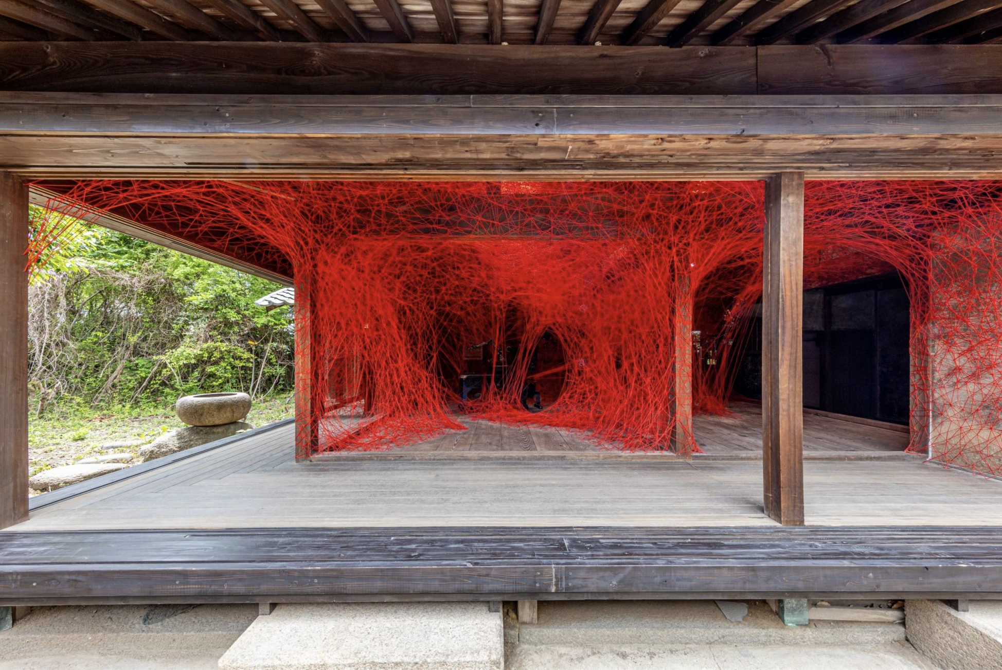 The Japan Times : Artist Chiharu Shiota weaves a hidden marvel on ...