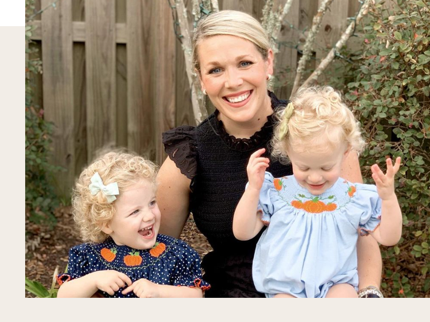 ABOUT — Hattie Sparks