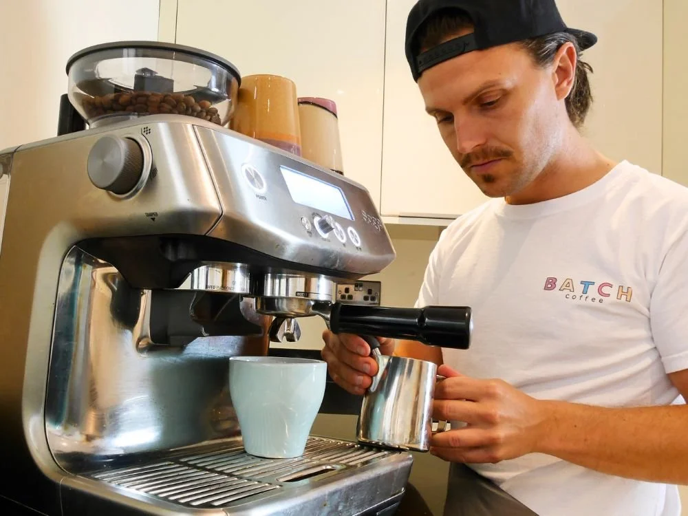 Tom Saxon Coffee Expert. Batch Coffee Club