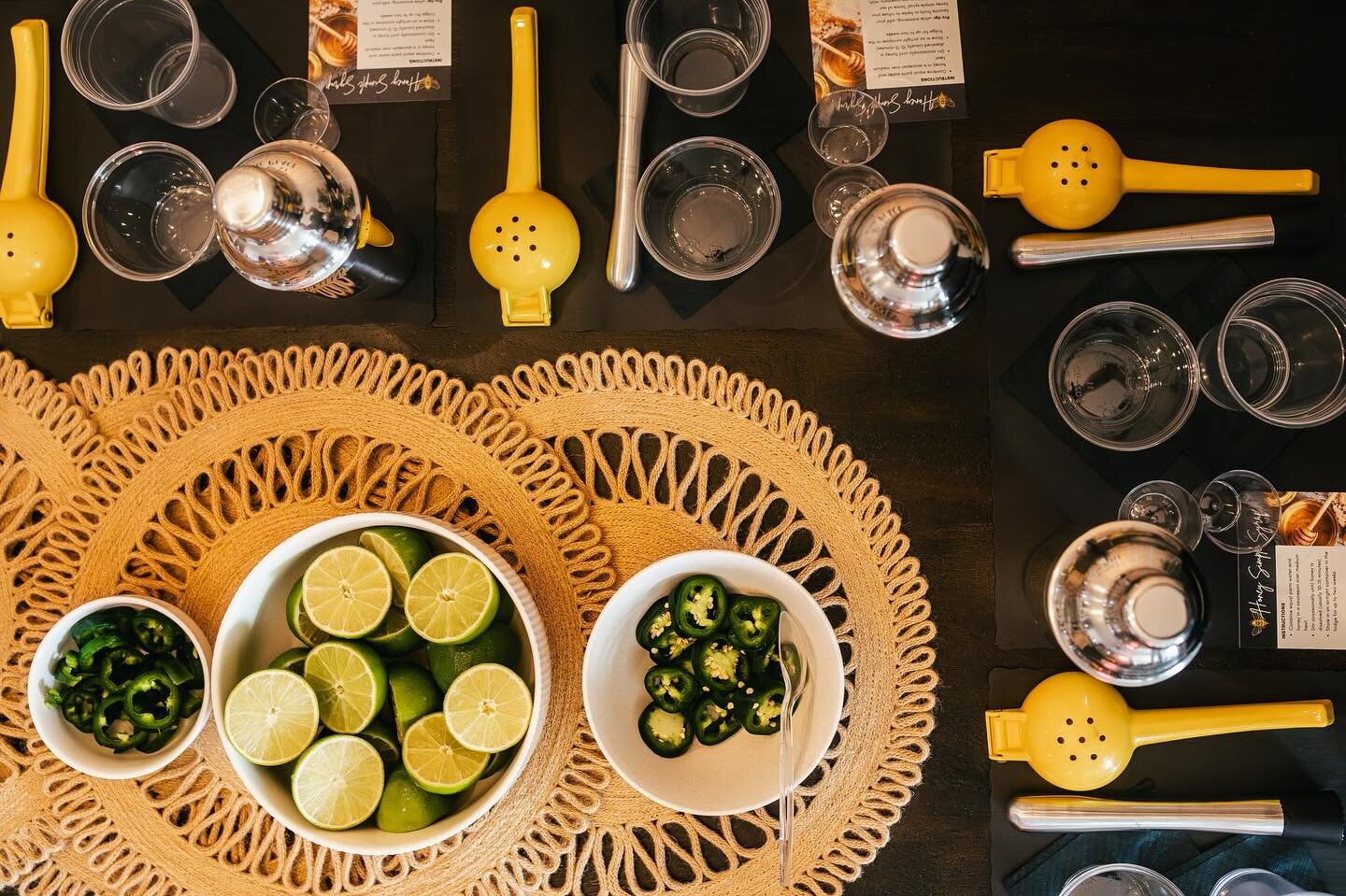 Mobile Cocktail Classes | BarBees Bartending