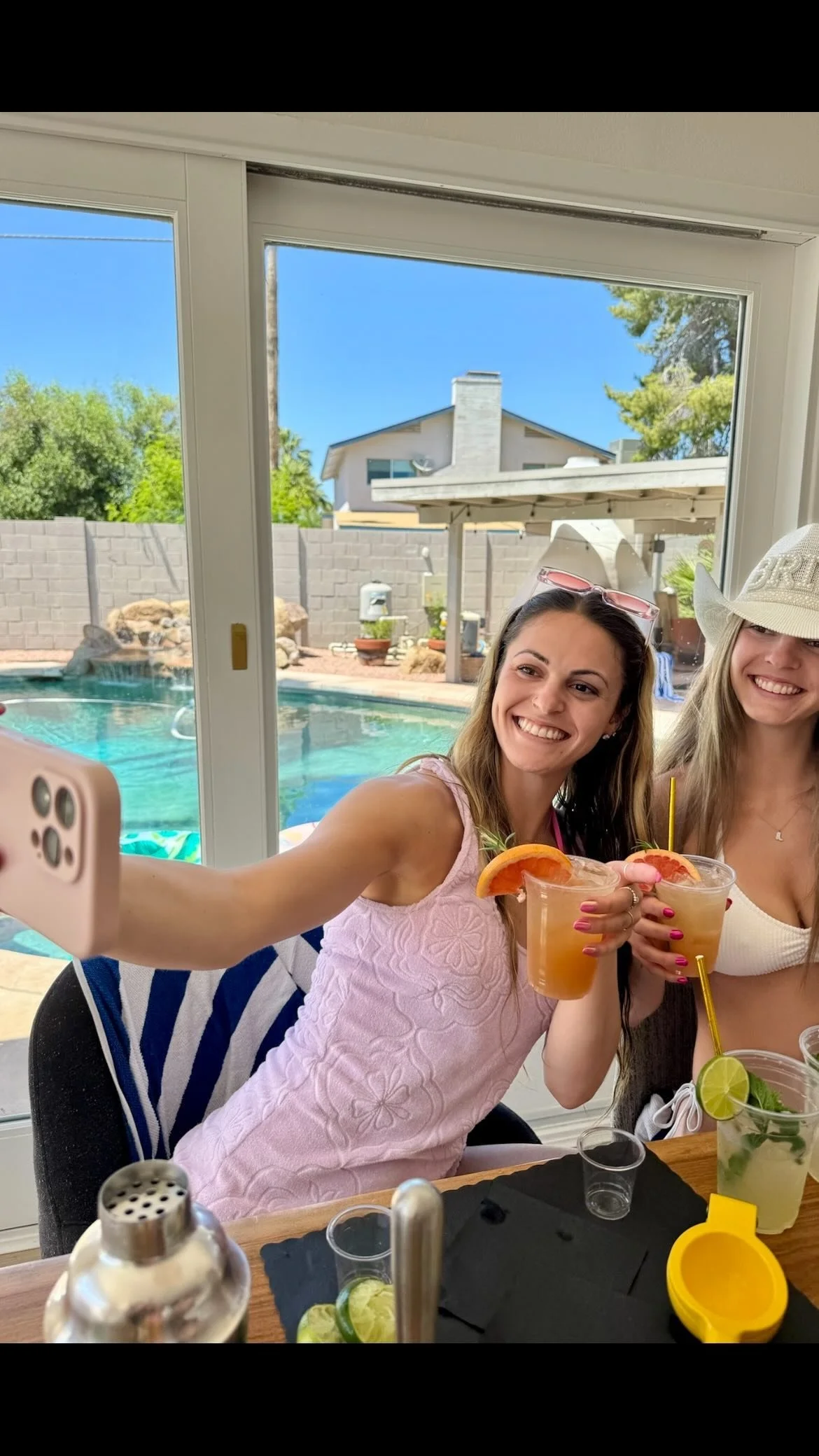 BarBees Bartending - Virtual & In-Person Cocktail Making Classes